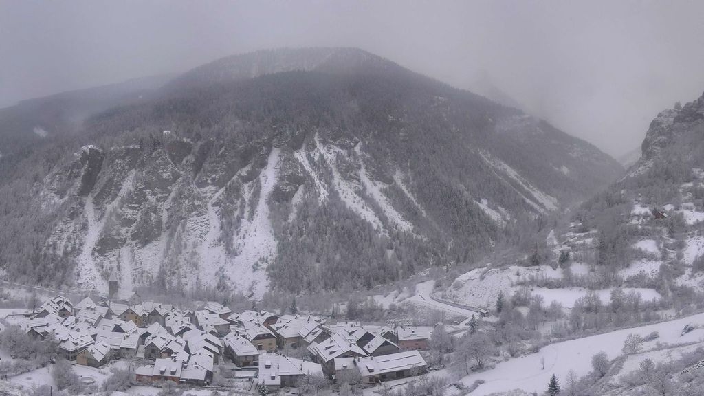 Up top 25 centimeters in the southern French Alps - wePowder